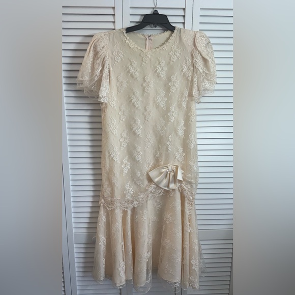 Barbara Chodos for Michael Marcella | Dresses | Vintage Elegant Cream ...